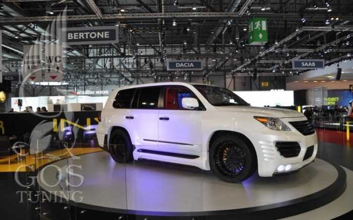 Обвес INVADER Lexus LX 570 / Лексус ЛХ (Дорестайлинг)